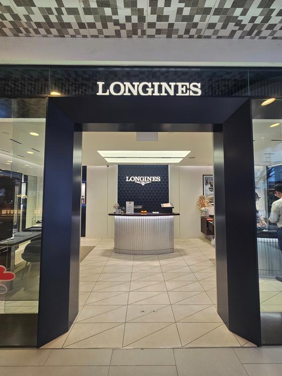 LONGINES BOUTIQUE，SINGAPORE，BUGIS JUNCTION, 200 Victoria Street, Bugis ...